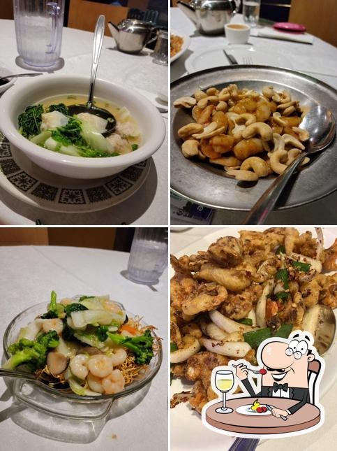 Restaurant Mon Nan, Montréal - Restaurant menu, prices and reviews