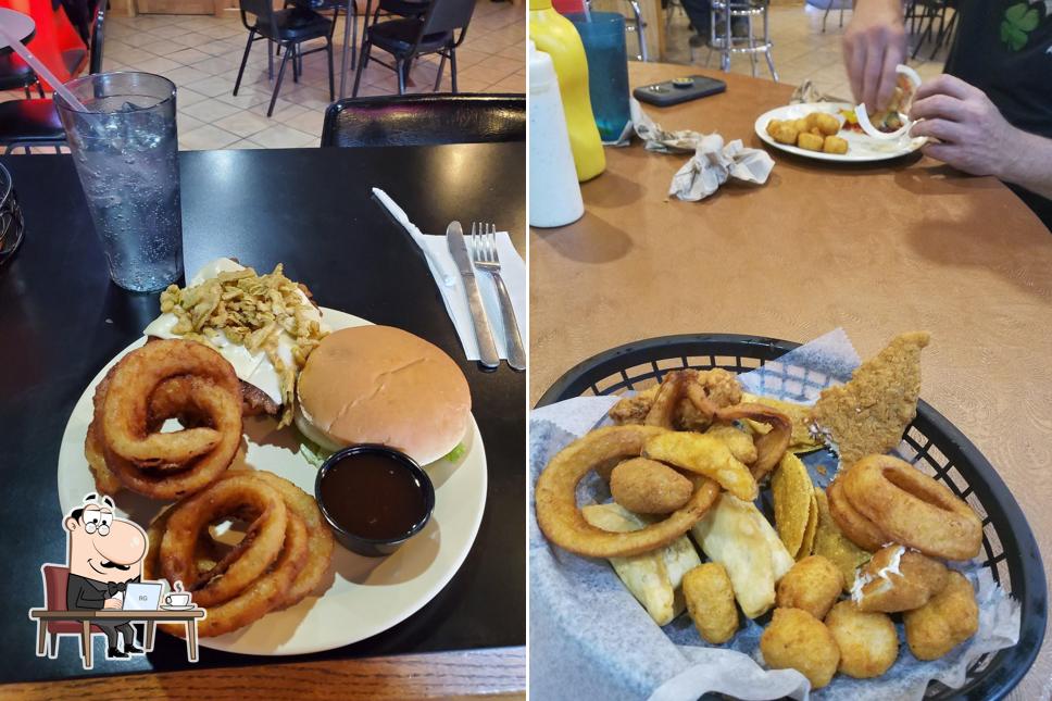 R Place Bar and Grill, Pine Haven - Restaurant menu, prices and reviews