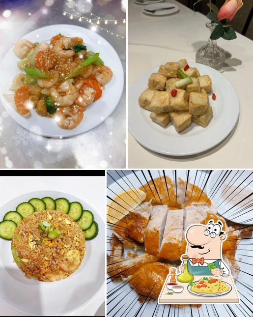 Mr Tee Asian Kitchen, Killarney Vale - Restaurant menu, prices and reviews