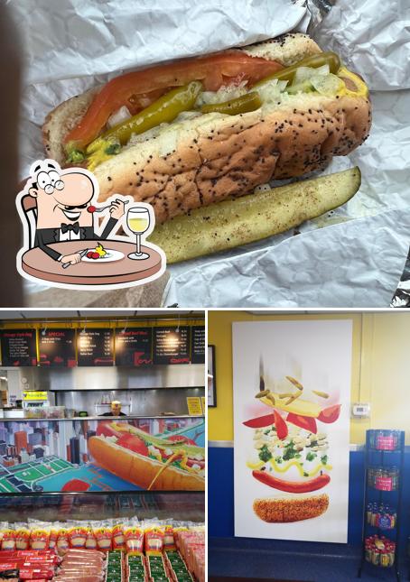 Vienna Beef Factory Store, Chicago - Restaurant menu, prices and reviews