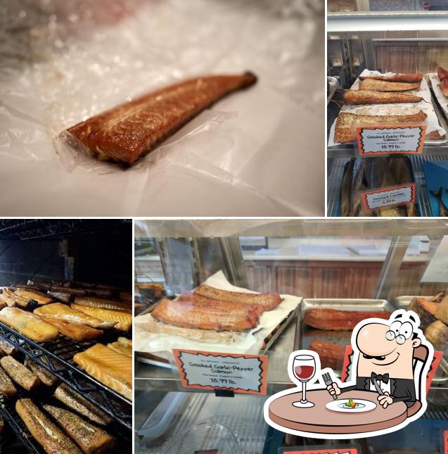 Hagen's Fish Market, Chicago - Restaurant menu, prices and reviews