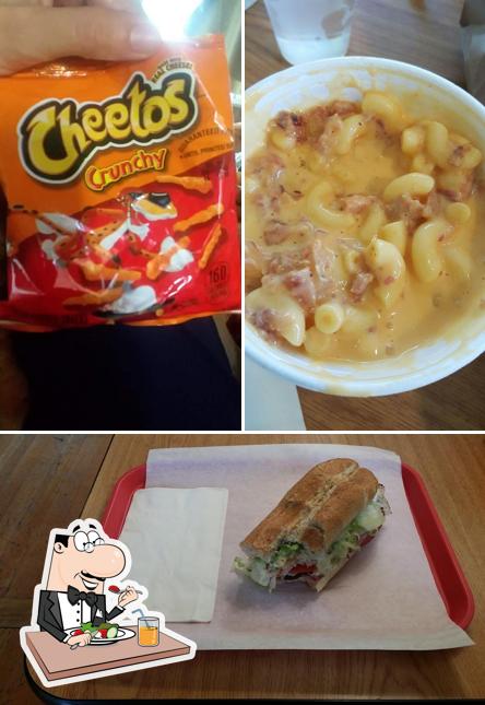 Green Dot Sub Shop, Manson - Restaurant menu, prices and reviews