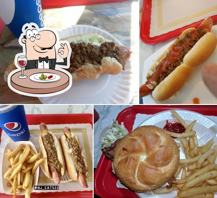 Red Tower II, Plainfield - Restaurant menu, prices and reviews