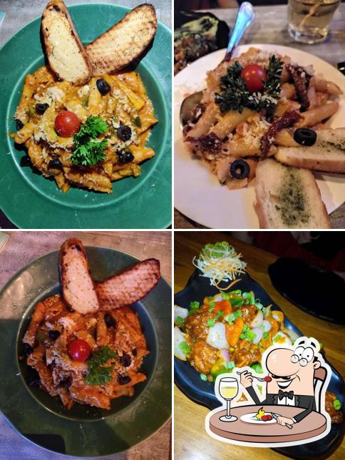 Top 10 pubs & bars in Noida, september 2025 - Restaurant Guru