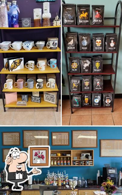 Java Hut, Oconomowoc - Restaurant menu, prices and reviews