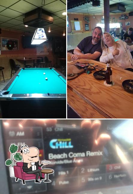 Underdogs Bar & Grill, Bellwood - Restaurant menu, prices and reviews