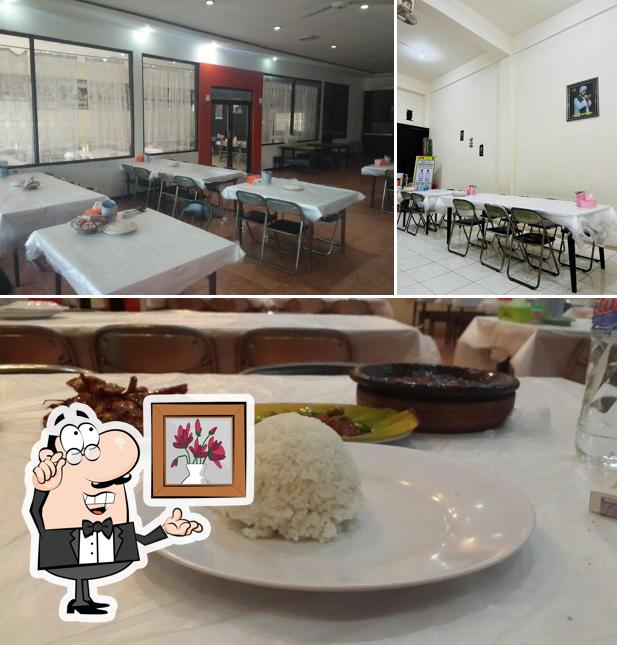 Pondok Ikan Bakar Asian, Tungkaran Pangeran - Restaurant menu, prices ...