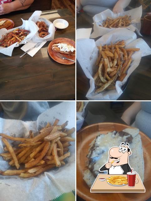 Hometown Hot Dogs, Millersport - Restaurant menu, prices and reviews