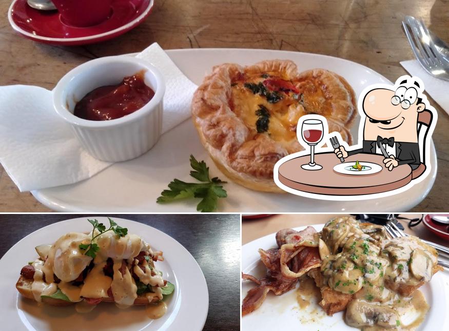Fossil Point Cafe & Gallery, Greta Valley - Restaurant menu, prices and ...