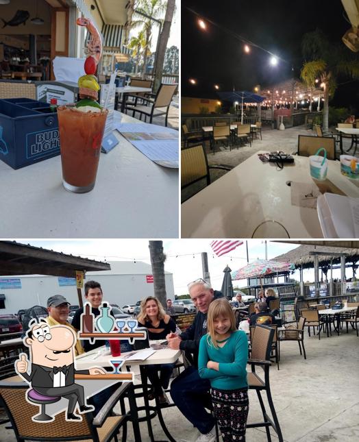 Get Hooked Grill, Hudson - Restaurant menu, prices and reviews