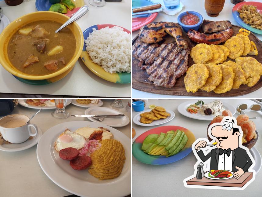 Adrian Tropical, Santo Domingo, Joaquín Balaguer - Menú del restaurante ...
