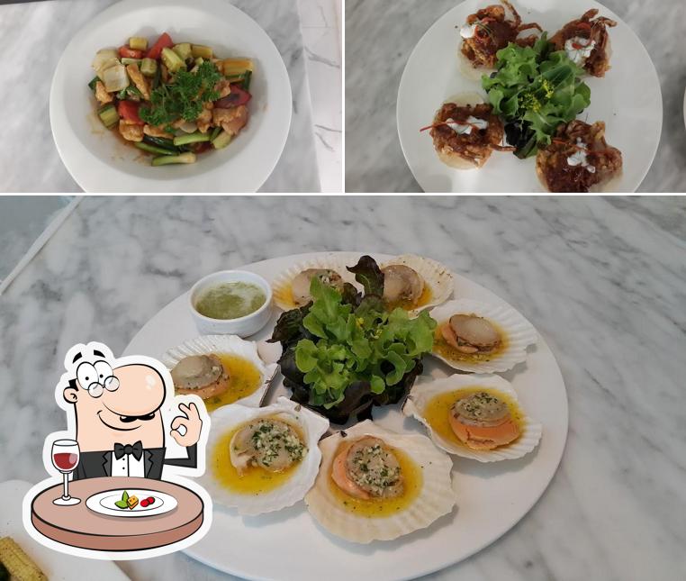 DE FACTO CAFE AND EATERY (ดิ แฟคโท), Rangsit - Restaurant menu, prices ...