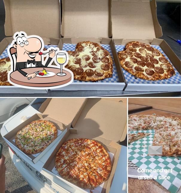 Royal Pizza & More, Windsor - Restaurant menu, prices and reviews