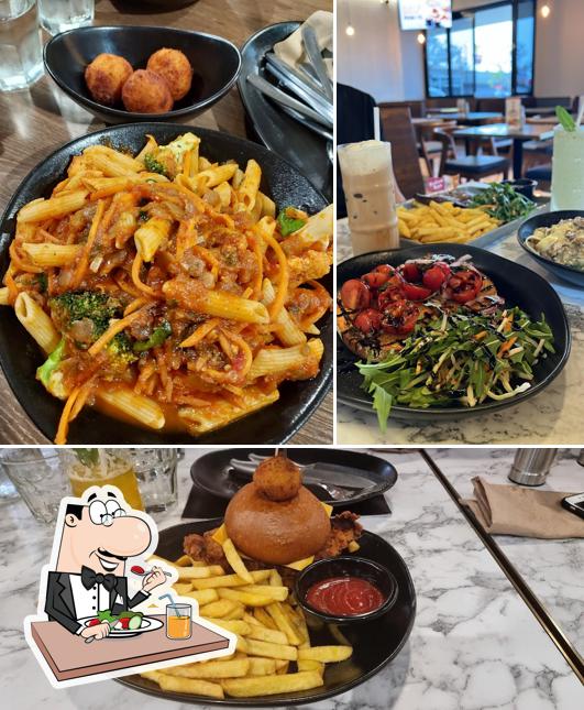 Rashays - Bundaberg, Avoca - Restaurant menu, prices and reviews
