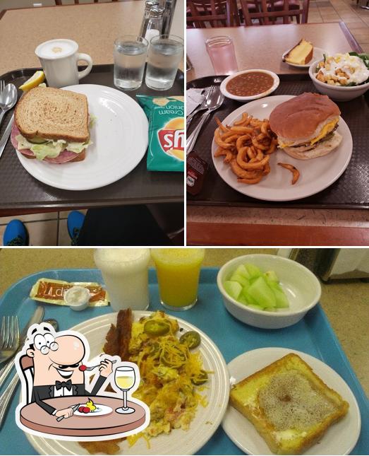 Cantigny Dining Facility, Fort Knox - Restaurant menu, prices and reviews