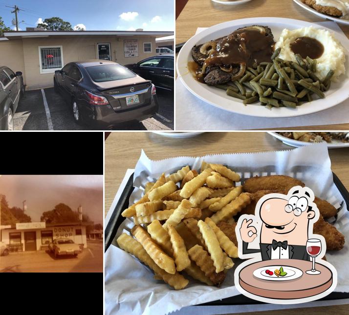 Five Points Cafe, Cocoa - Restaurant menu, prices and reviews