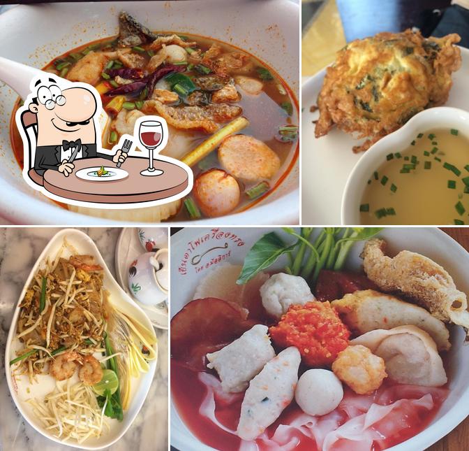 เย็นตาโฟเครื่องทรง, Ban Ko - Menú del restaurante, precios y reseñas