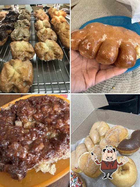 Donuts Queen, Long Beach - Restaurant menu, prices and reviews