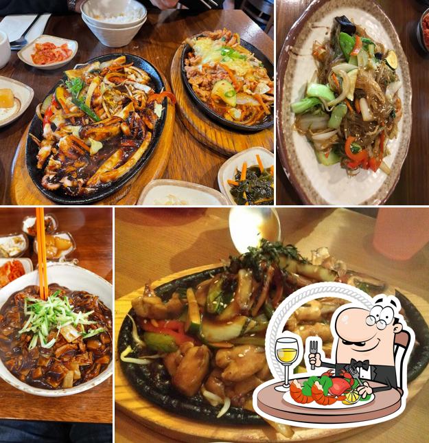 Top 5 restaurants with clay pot rice in Glen Waverley, september 2025 ...