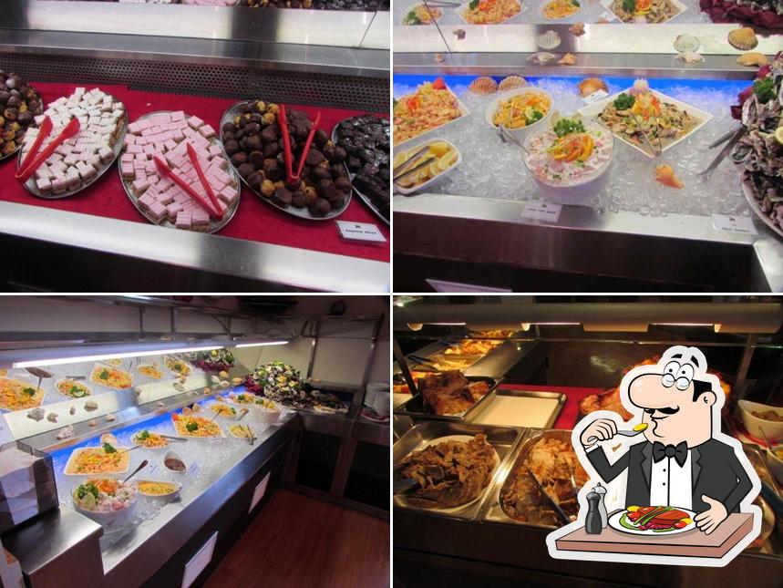 Oak Tree Restaurant - Restaurant menu, prices and reviews