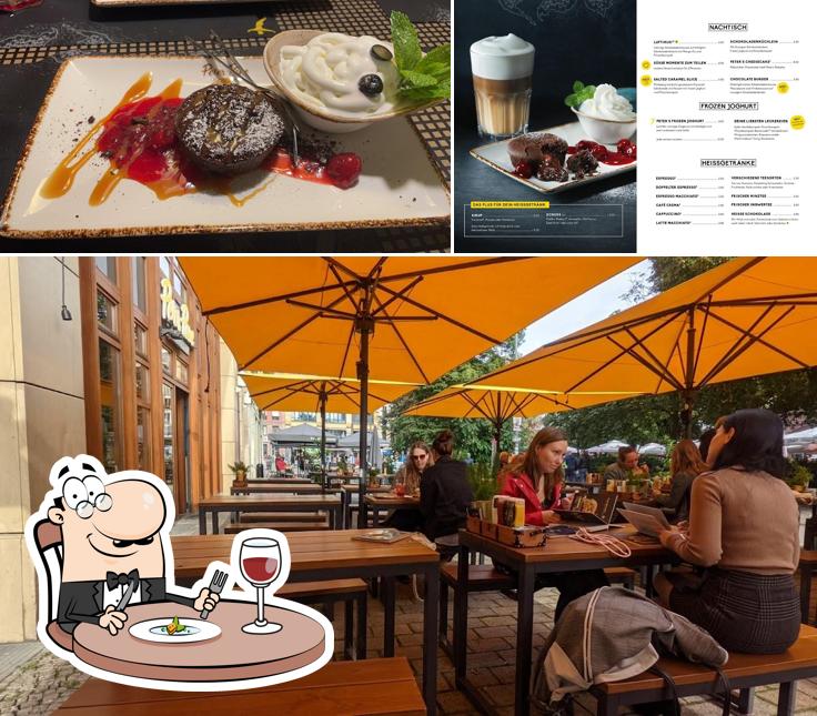 Peter Pane, Berlin - Restaurant menu, prices and reviews