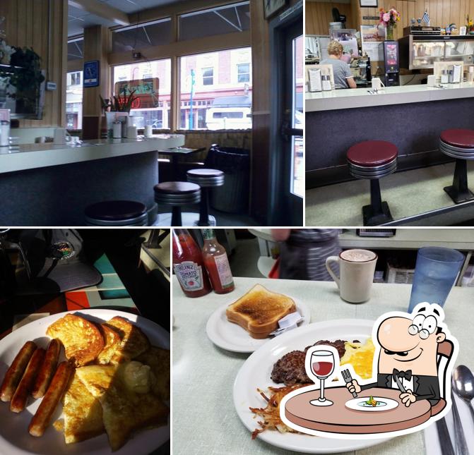 John's Café, Portland - Restaurant menu, prices and reviews