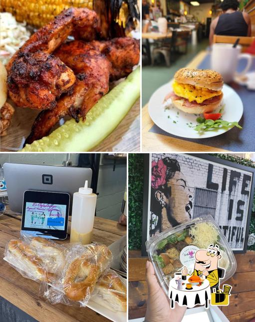 Es Cafe Lounge, Philadelphia - Restaurant menu, prices and reviews
