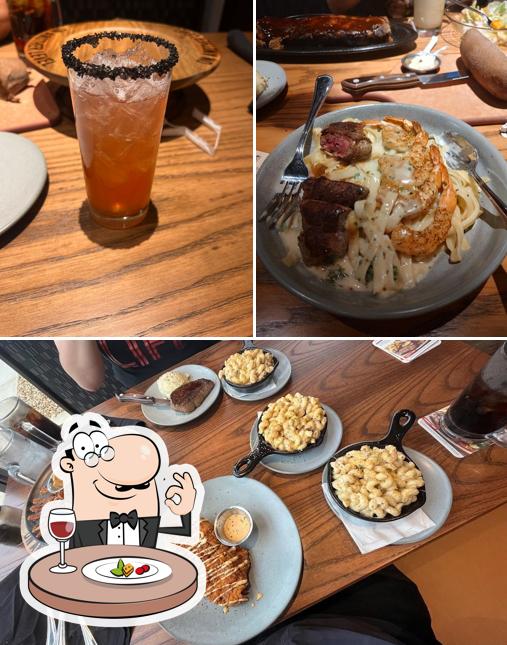 Outback Steakhouse, San Antonio - Restaurant menu, prices and reviews