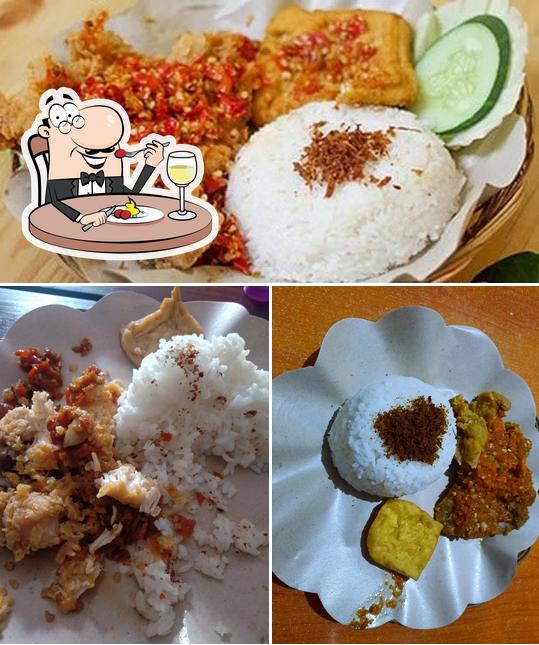 Geprek Kak Rose, Malang - Menú del restaurante, precios y reseñas