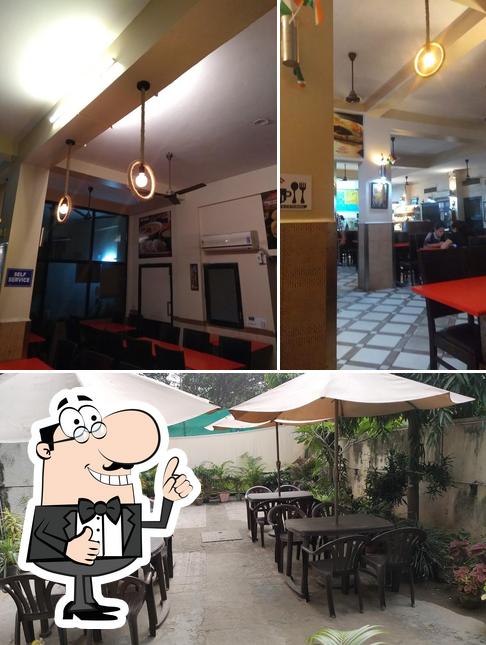 Batra Canteen, New Delhi - Restaurant menu, prices and reviews