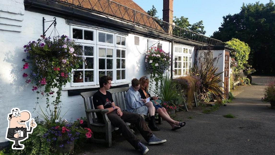 The Lord Raglan, Staplehurst - Restaurant menu, prices and reviews