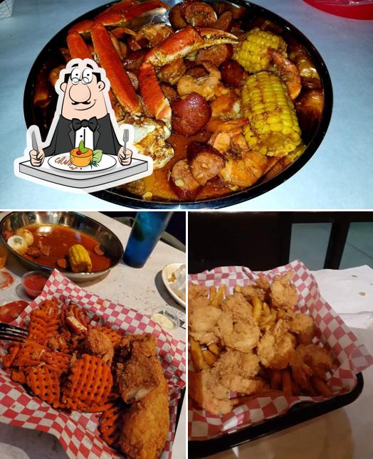 Red Claw Juicy Seafood & Bar, Statesboro - Restaurant menu, prices and ...