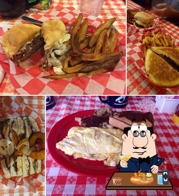 Studio Grill, Kalamazoo - Restaurant menu, prices and reviews