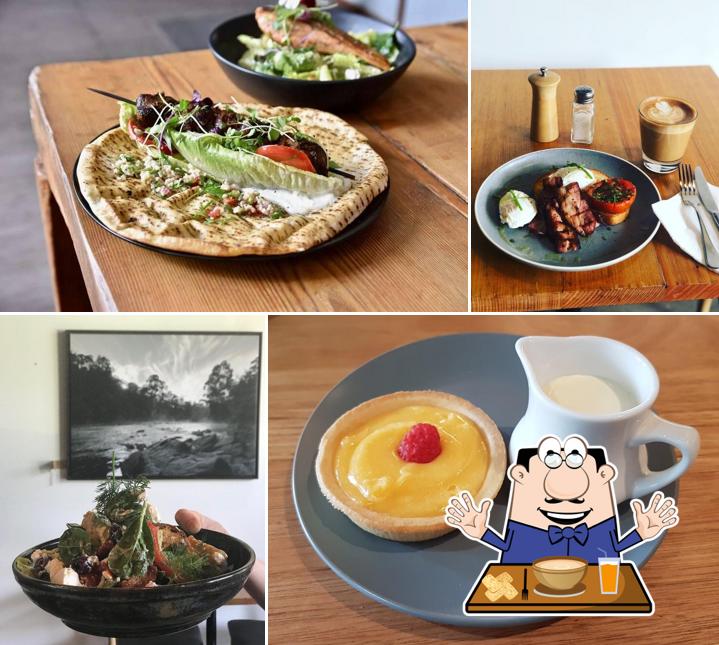 Blue Dog Café., Park Orchards - Restaurant menu, prices and reviews