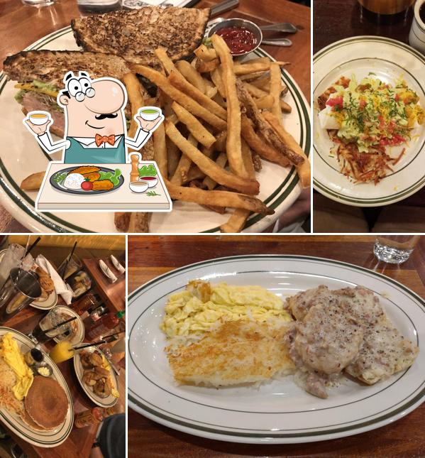 Ted's Bulletin, Merrifield - Restaurant menu, prices and reviews