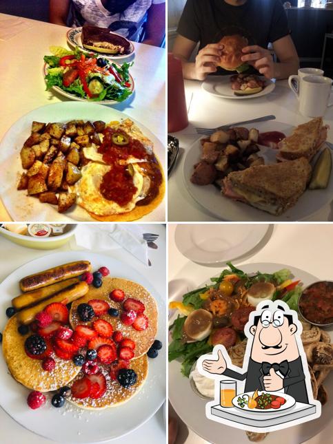 Box Social, Elora - Restaurant menu, prices and reviews