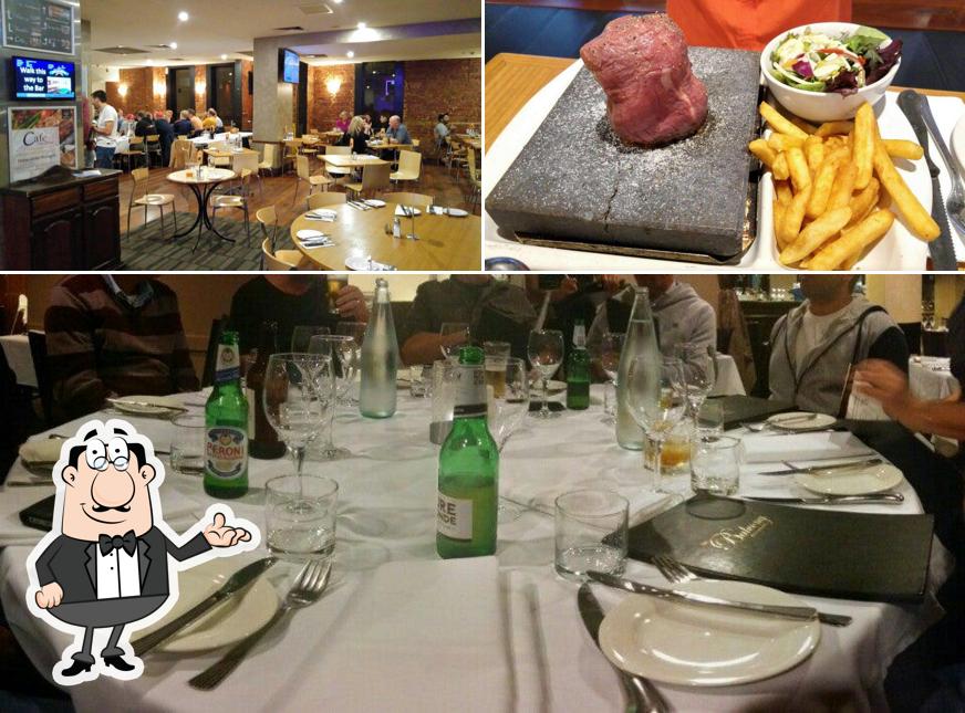 Strathmore Hotel, Adelaide - Restaurant menu, prices and reviews