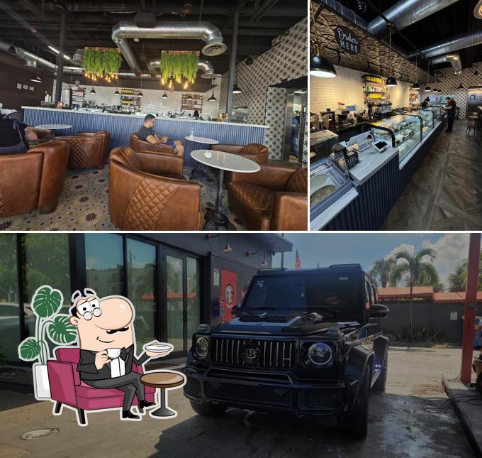 Vintage Auto Spa & Bistro Cafe, Miami - Restaurant menu, prices and reviews