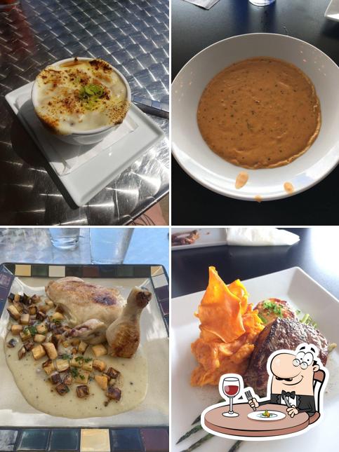 Top 2 restaurants with blueberry pie in Tawas City, september 2025 ...