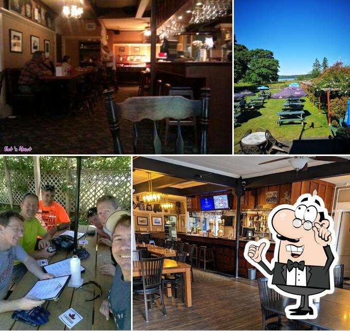 Fanny Bay Inn, Fanny Bay - Restaurant menu, prices and reviews