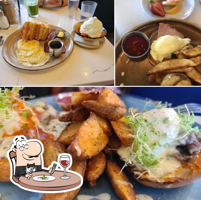 OEB Breakfast Co., Calgary - Restaurant menu, prices and reviews