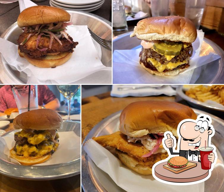 Delwood, Cincinnati - Restaurant menu, prices and reviews