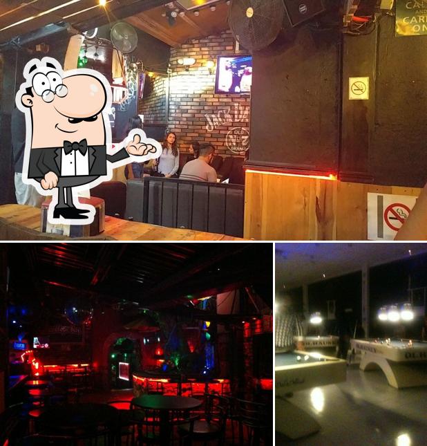 College Bar Querétaro, Santiago de Querétaro - Menú del restaurante ...