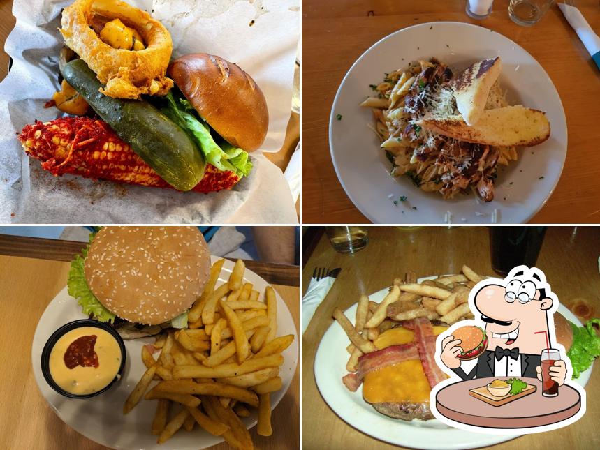 Top 5 pubs & bars in Moab, december 2025 - Restaurant Guru