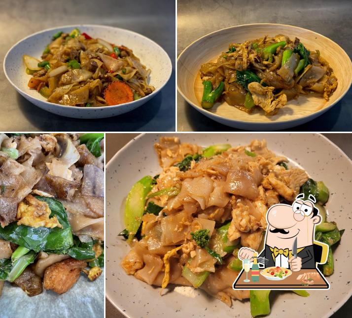 Siam Station, Newport Beach - Restaurant menu, prices and reviews