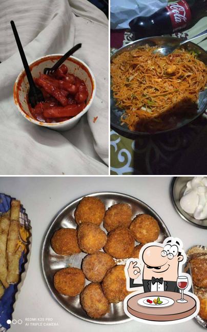Mota Ram De Chat Pate Foods, New Delhi - Restaurant menu, prices and ...