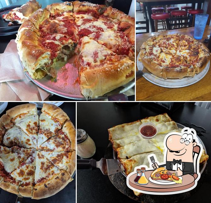 Top 2 restaurants with chicago-style pizza in Central City, september ...