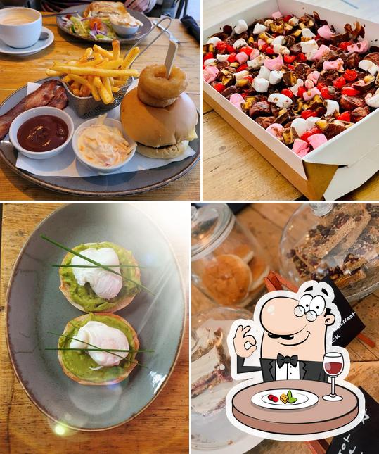 Top 4 restaurants with egg salad in Droitwich Spa, january 2026 ...