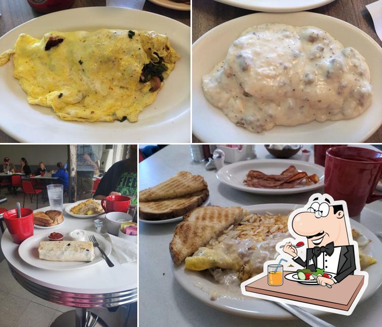 Aunt Betty's Restaurant, Pinckney - Restaurant menu, prices and reviews