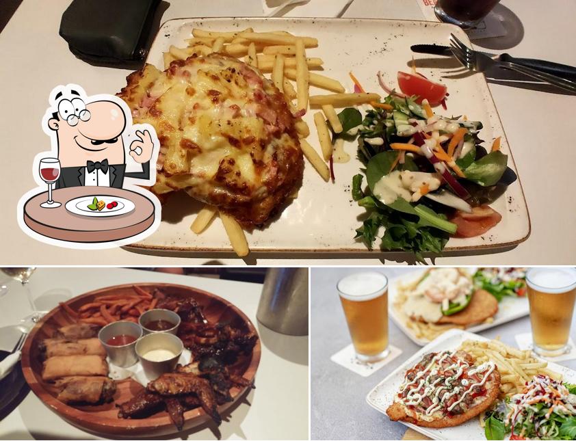 The Beach Bar & Grill, Mooloolaba - Restaurant menu, prices and reviews